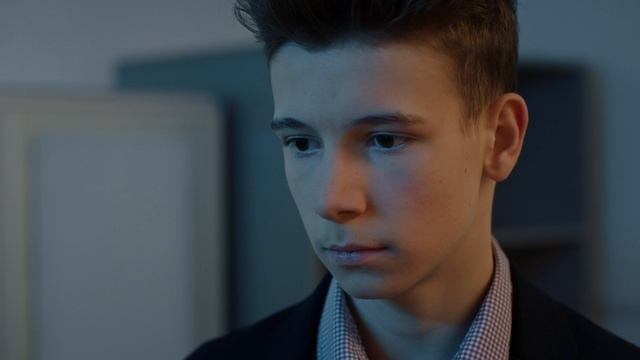 Interview d'un raté(Интервью с неудачни FR)Film d'apprentissage №41:NITE DE LA PAROLE ET DE L'ACTION