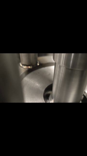 Бисерная мельница корзинная подъёмная