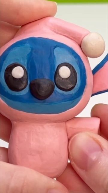 Леплю Стича Лабубу из пластилина