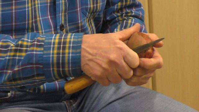 Обучение школьников работе с древесным материалом. Приёмы резьбы ножом