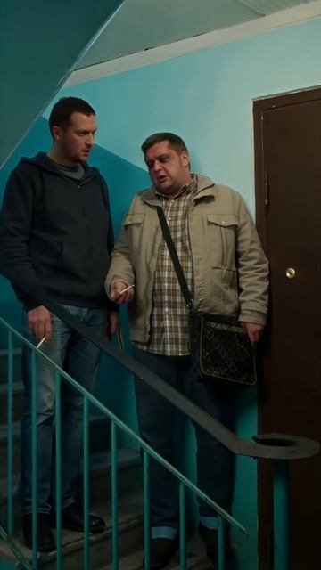 Мужик жалуется соседу: Побили, деньги отобрали