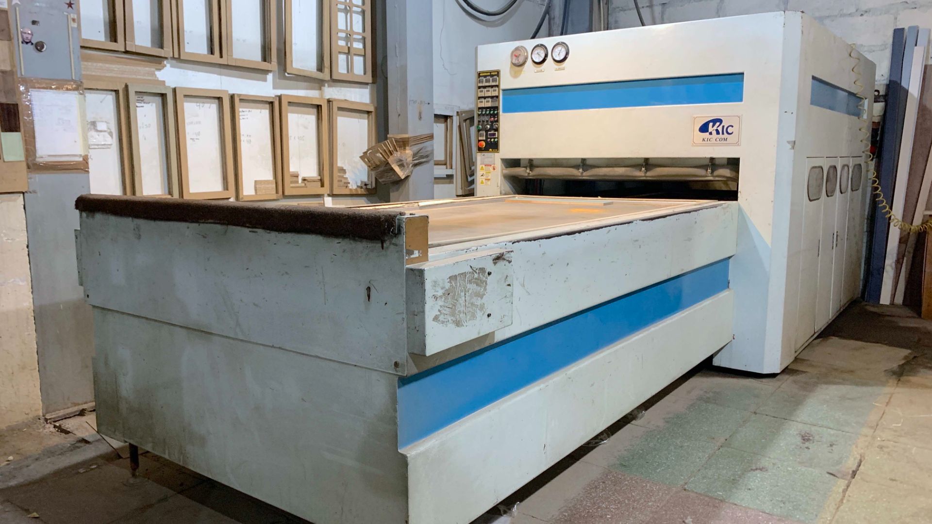 Мембранно-вакуумный пресс с избыточным давлением KIC KICP-260