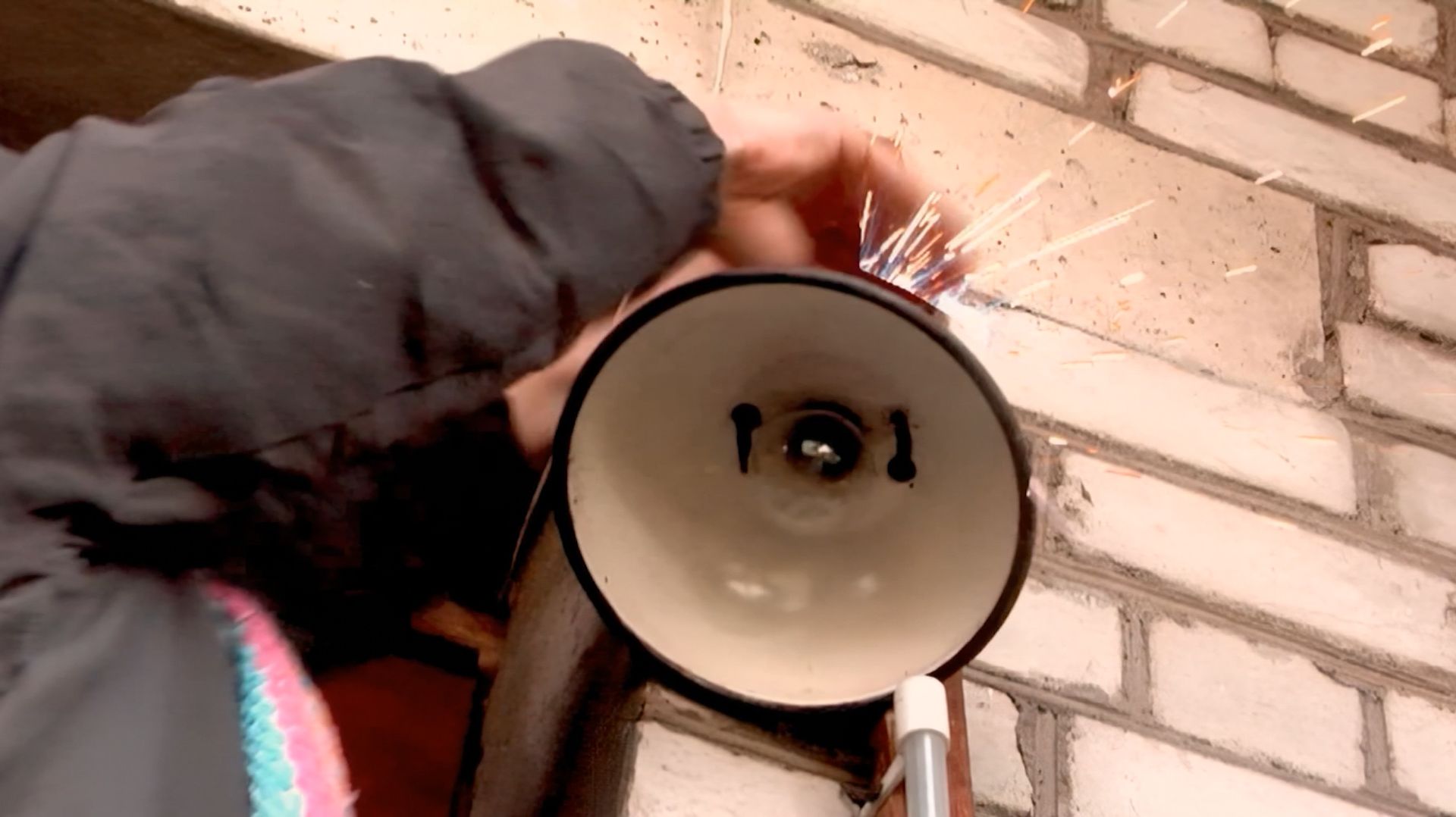 ПЕРВАЯ ПОМОЩЬ ПРИ ЭЛЕКТРОТРАВМЕ