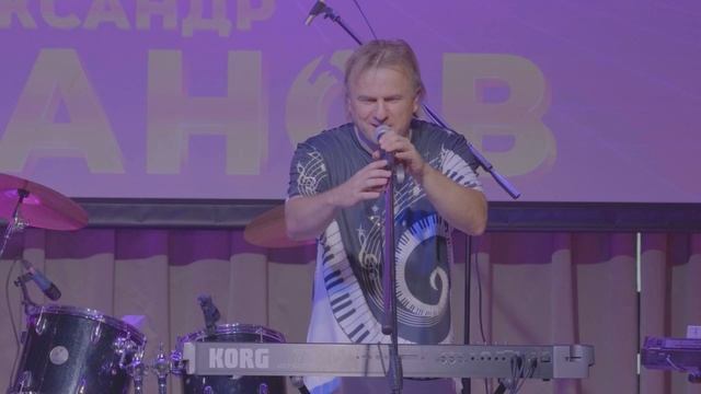 01-Александр Панов - 50 - Neo Romantic