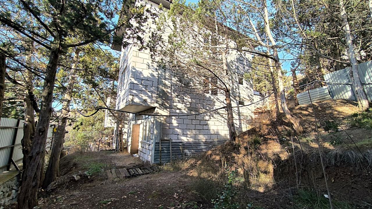 Обзор жома на продажу в агт. Восход, ул. Наташинская