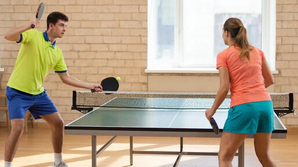 Я предложил Виктории партию. Оказалось, мы оба играем неплохо, где-то даже на равных