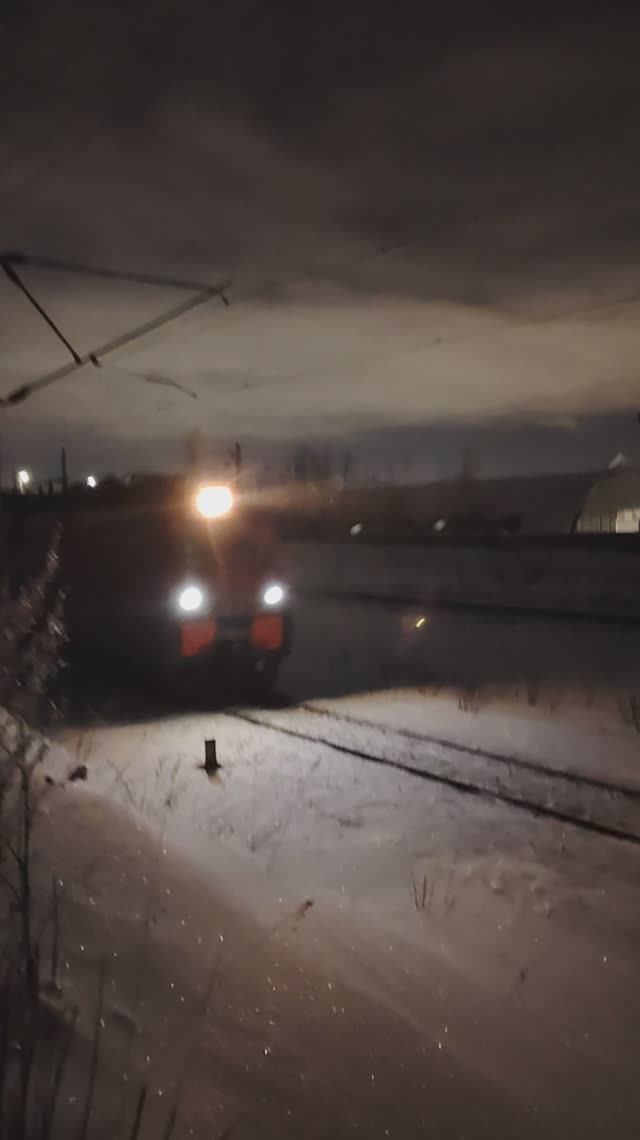 Товарняк мчится ©20260130