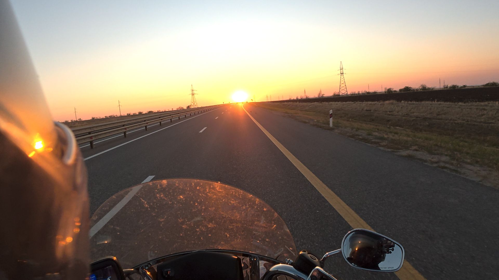 Отпуск 2025 с мотоциклом-мечты -Побег из пекла!