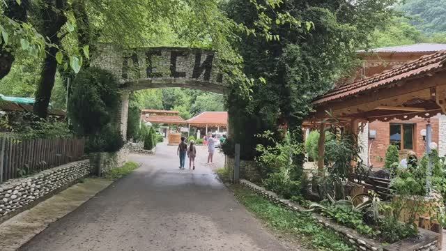 ущелье Черниговка (1), июнь 2025