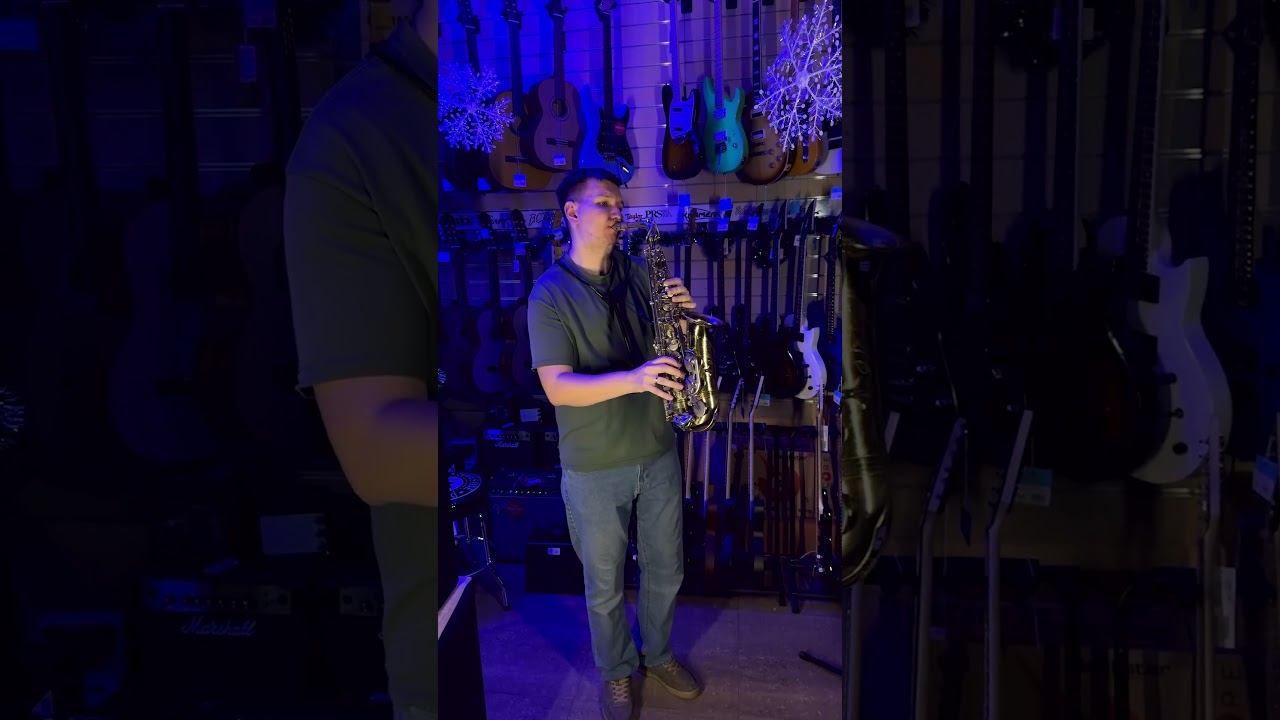 Расскажи, Снегурочка! (Саша Комович) #cover  #саксофон