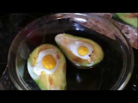 Яичница в авокадо/Блюда из яиц/Жизнь в деревне