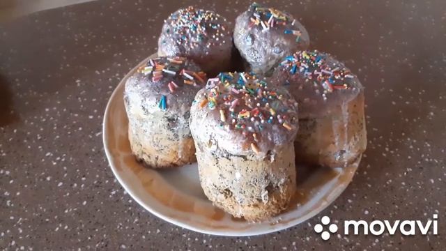 Куличи. Первый покос травы в сезоне.