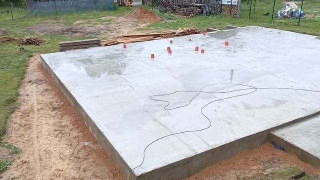 Плитносвайный фундамент площадбю 220 м кв