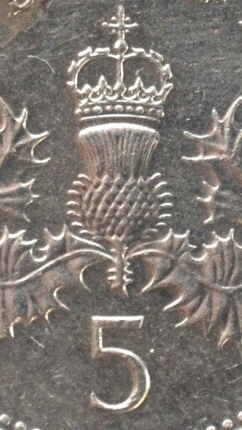 5 пенсов. С цветком Чертополоха