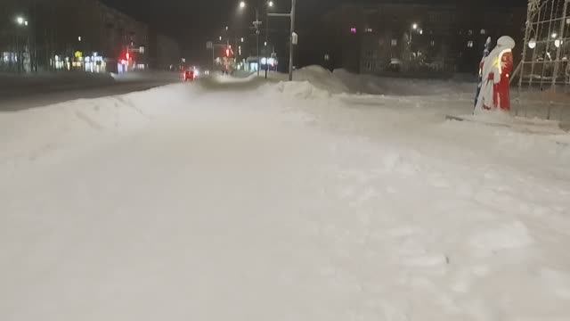 Снимаю мои́ город🌇, сегодня температура воздуха -37