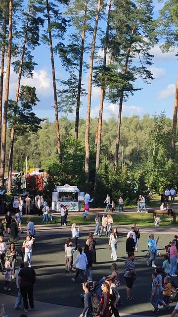 Атмосфера на Гастрофест 2025 на озере Лебяжье рядом с Казанью