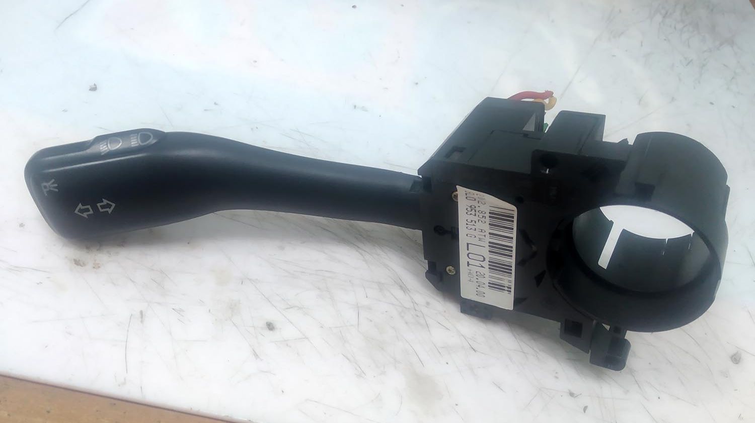 Замена переключателя поворотов на Шкоде