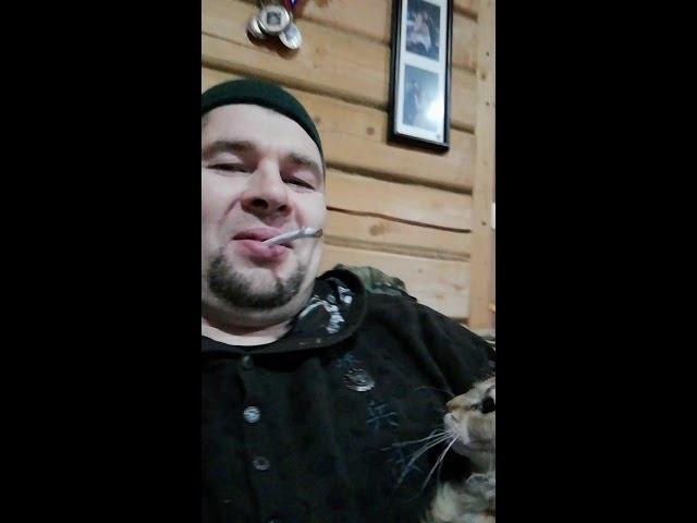 Мог бы и покурить...