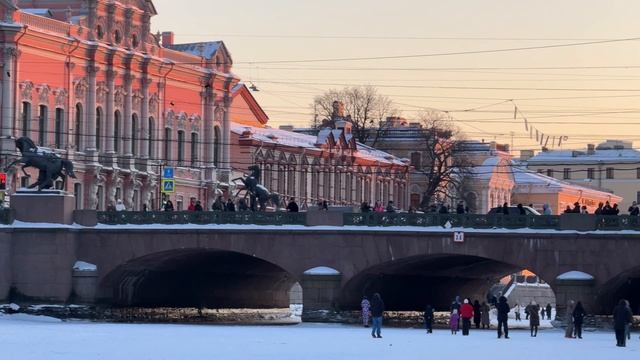 Прогулки по рекам и каналам зимой в Петербурге? -легко! Мороз в Питере. Санкт-Петербург
