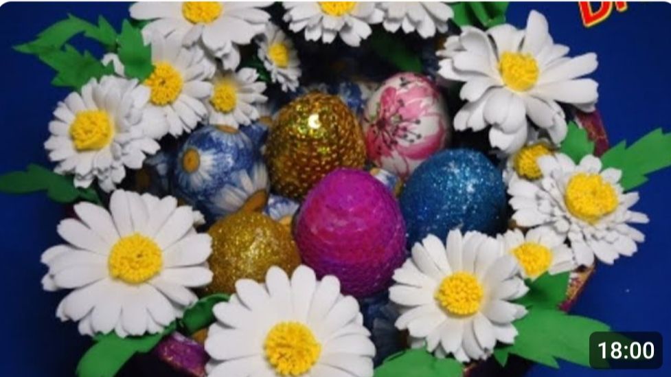 ПАСХА взяла картон и фоамиран и вот что получилось