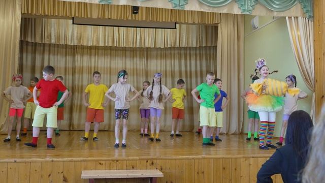 Конкурс танцев. Начальная школа.