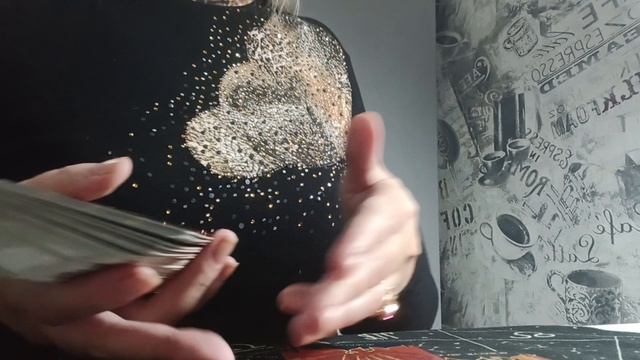 Какой человек идёт в вашу жизнь? Расклад Таро