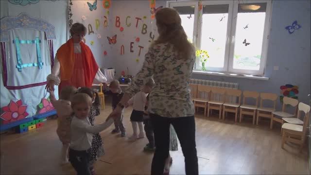 Хоровод бабушка. Ритмика.