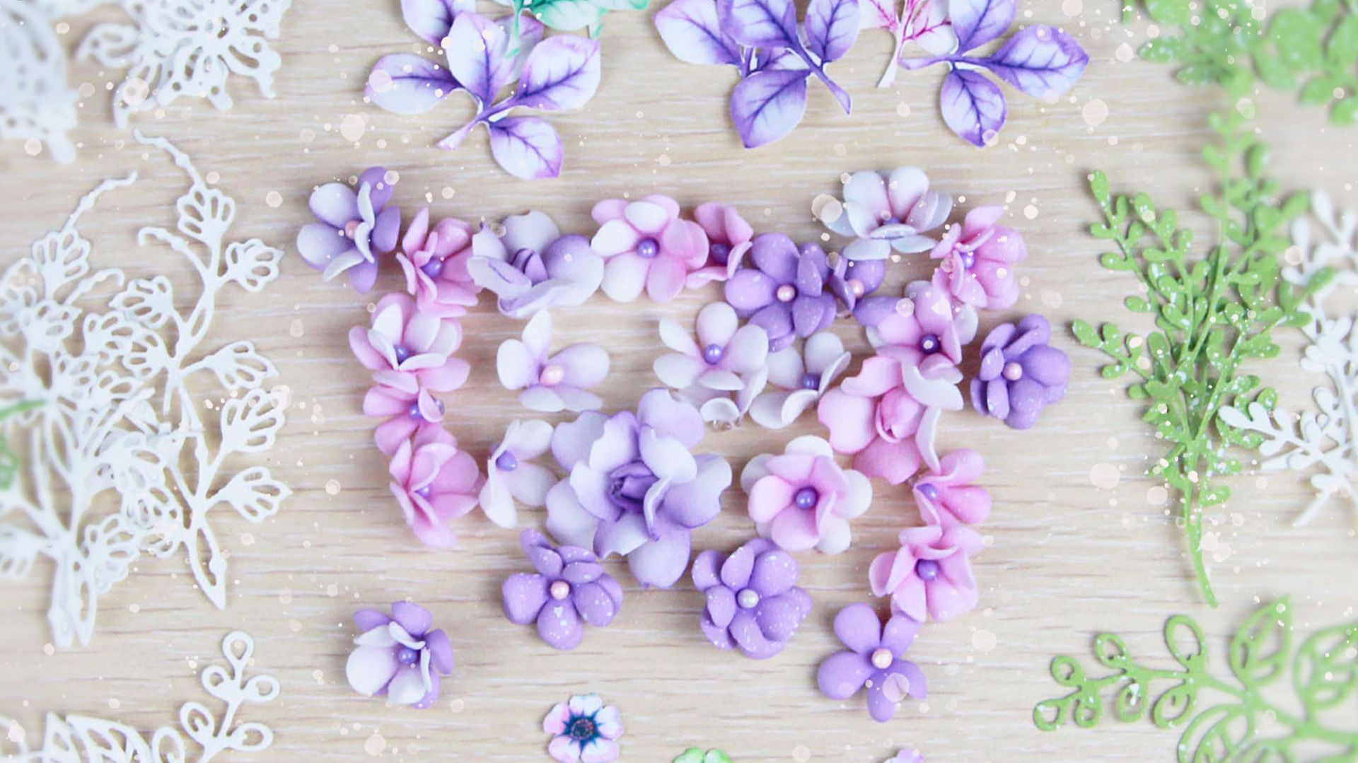 Как я делаю декор для открытки валентинки (цветы из фоамирана, бумажные веточки и листья)🌸