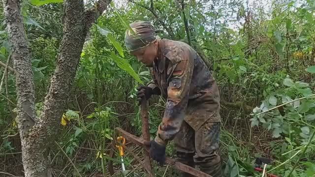 СБРОС МЕТАЛЛА! ОСТОРОЖНО ЛОСИ! НАШЛИ ОСТАНКИ ВЕРТОЛЁТА!