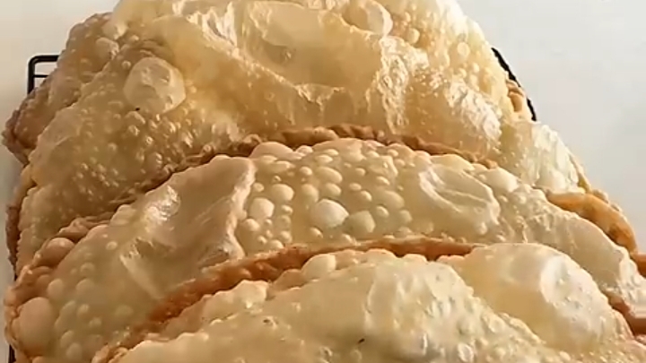 Как пожарить ЧЕБУРЕКИ...🌮😋