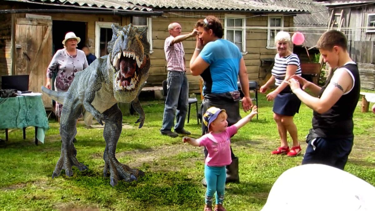 Праздник. Танцы в деревне.