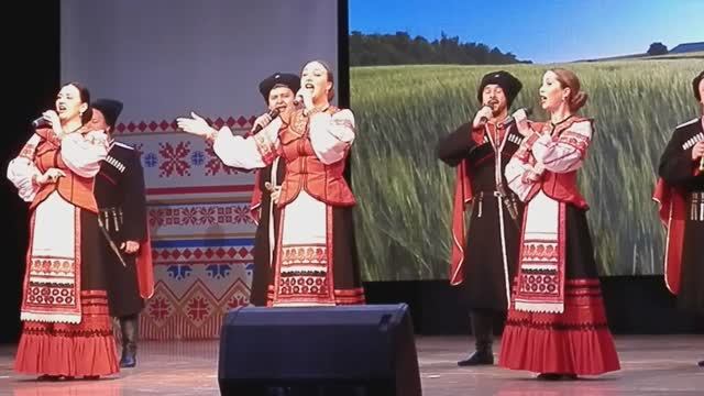 "Хороша Кубань": ансамбль "Зарница" (г. Анапа, 02.02.2026)