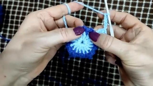 3 ряд Коврик-сидушка ″Снежинка″, в технике многослойного вязания