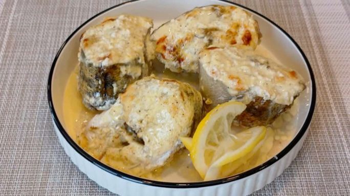 Нежная Рыбка в Сметанном Соусе в Духовке.