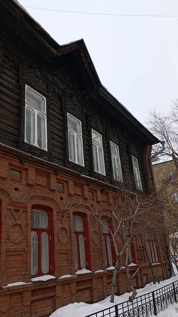 Уникальный Новосибирск: памятник деревянного зодчества на ул. Каинская