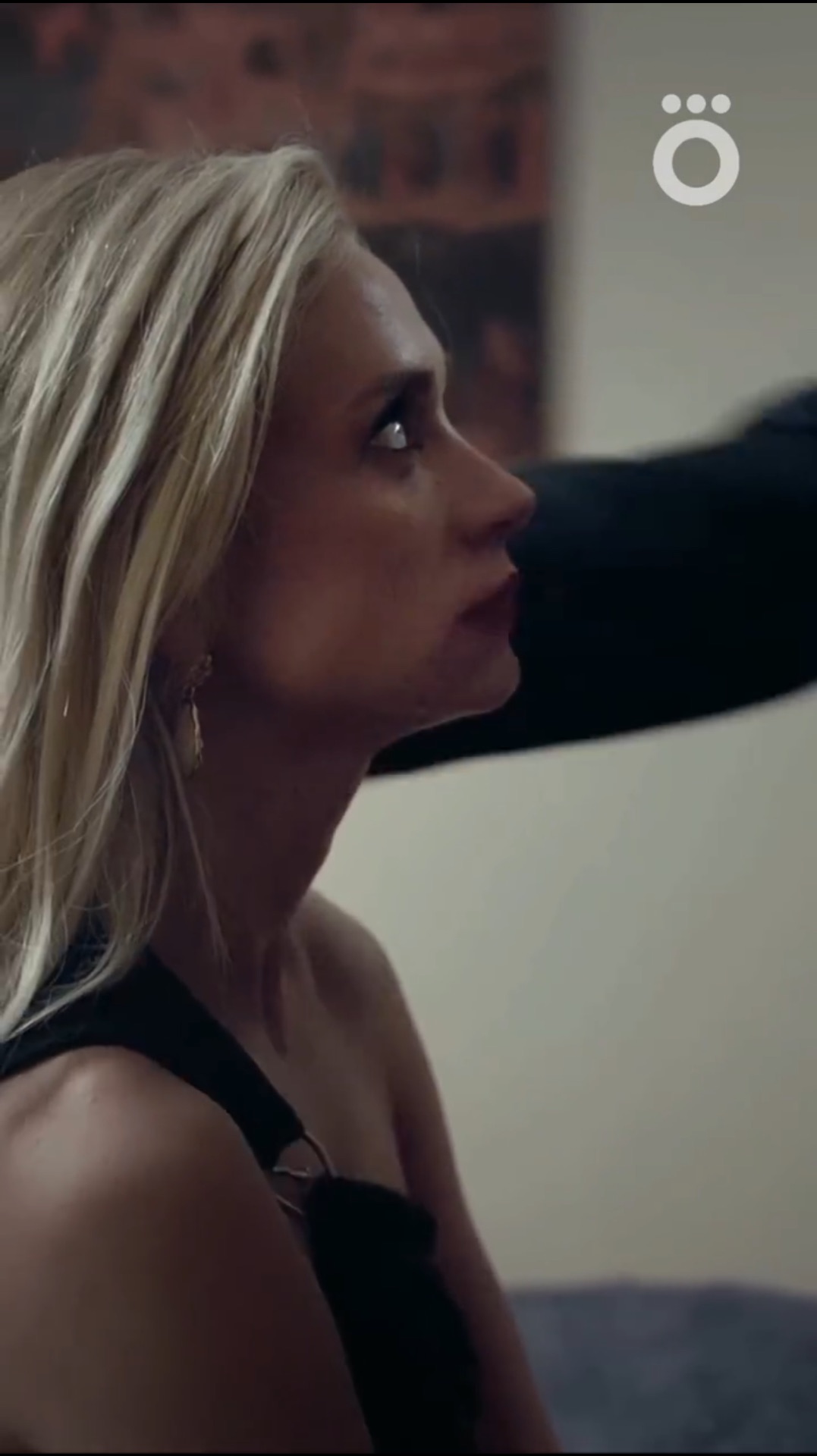 Мент влюбился в проститутку