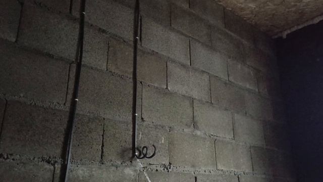 а вот уже и крыша готова