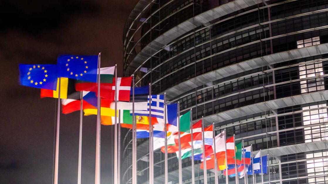 Песков назвал страны Европы ответственными за обнуление отношений с Россией