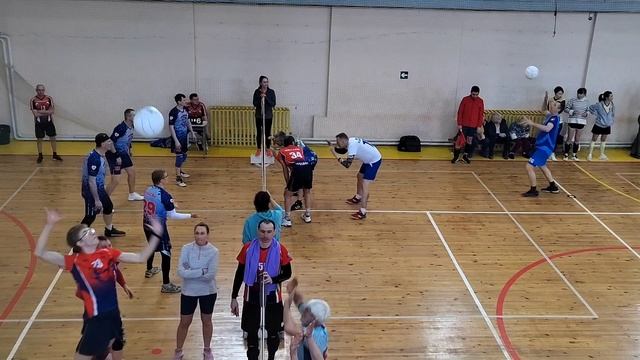 Ирбисы (Новокузнецк) -  Десант (сборная)                  2  -   1