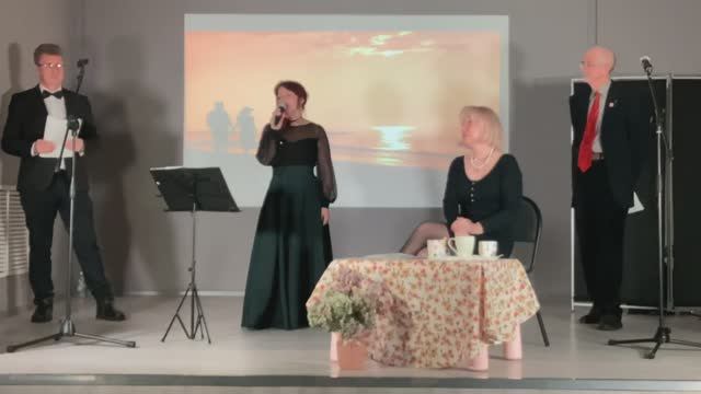 Выступления Ольги Грушевской и Юлии Захаровой. Вольный завтрак на троих. Часть 1