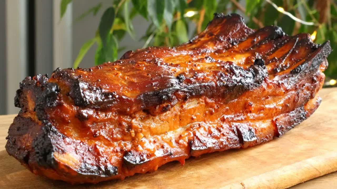 Свинная грудинка запеченная в духовке ! Как приготовить грудинку чтоб была сочной мягкой нежной