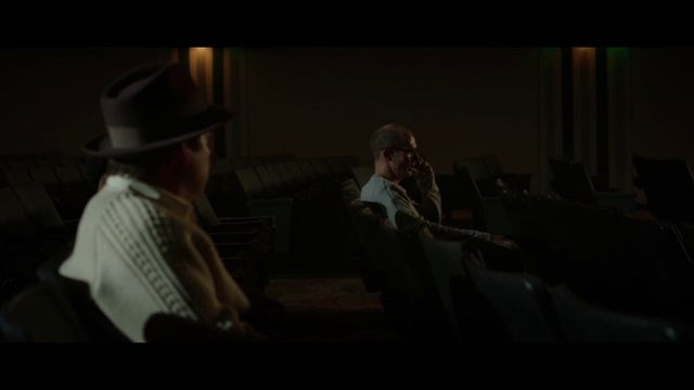 Кинотеатр (кф. Боже, благослови Америку)