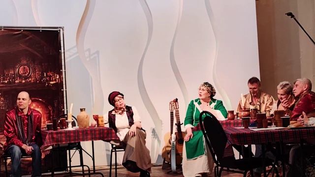 Алена Рачкулик "Зеленый дол" (Р. Бернс - В. Харисов).  Отрывок из спектакля "Вечер в таверне"