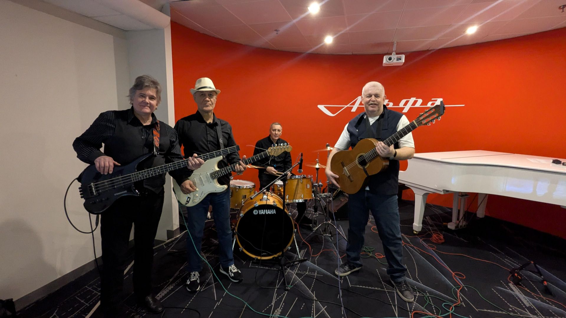 Ян Гуревич "Московский бит" авторы Е. Хавтан, В. Сюткин