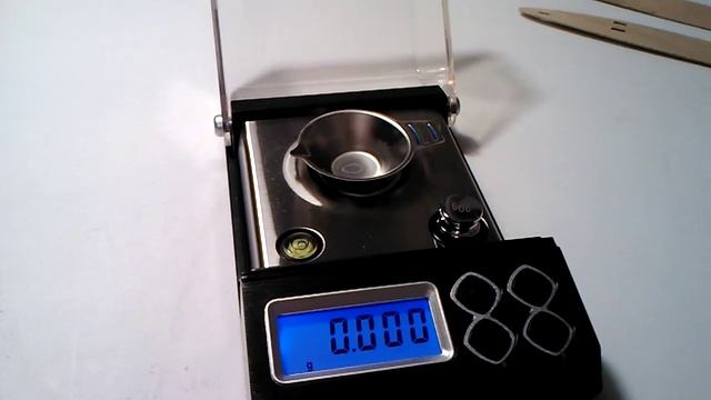 №8- Взвесил нервюры .