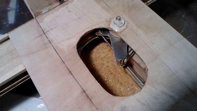 №17- Установил тягу руля высоты .