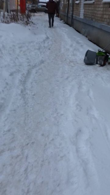 №1189 Двор Г. Звезда 73-Красноармейская 52 22 декабря 2025 г., 16:07:27 VID_20251222_160620392