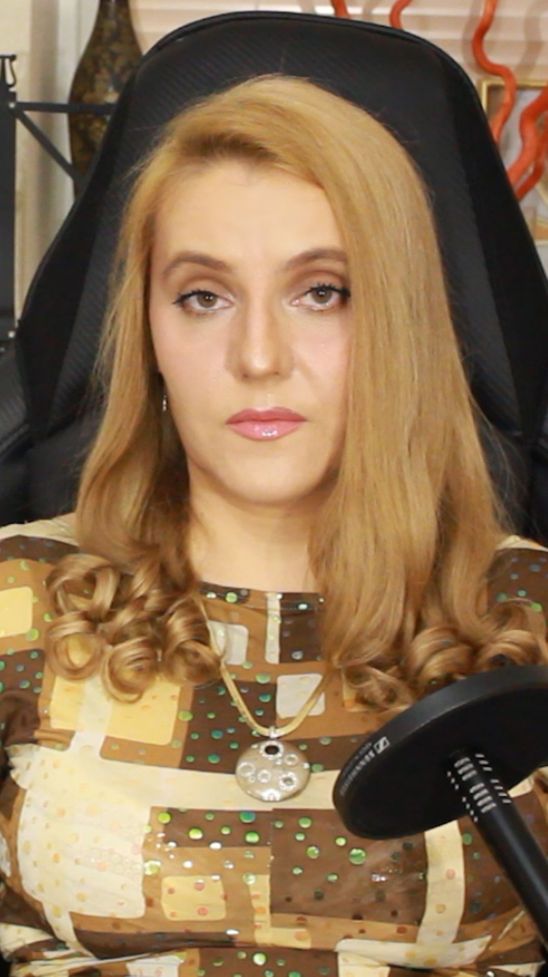 Потеряла троих родных и открылся дар