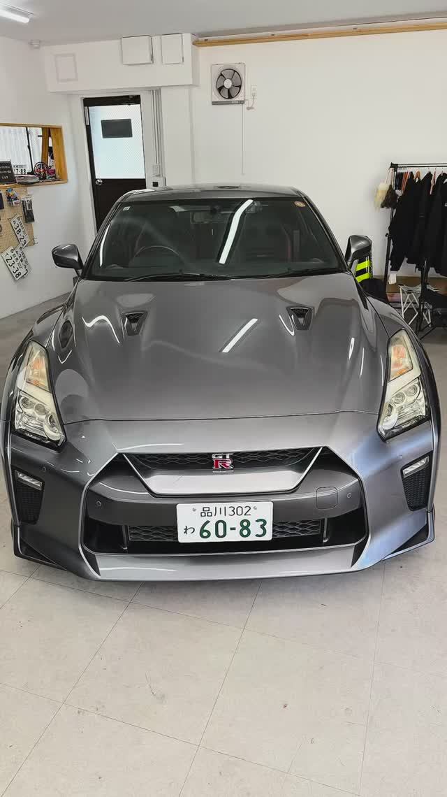 GT-R, RX-7 и LEXUS LC500🇯🇵 …Случайный гараж в Токио с JDM-легендами 🗼