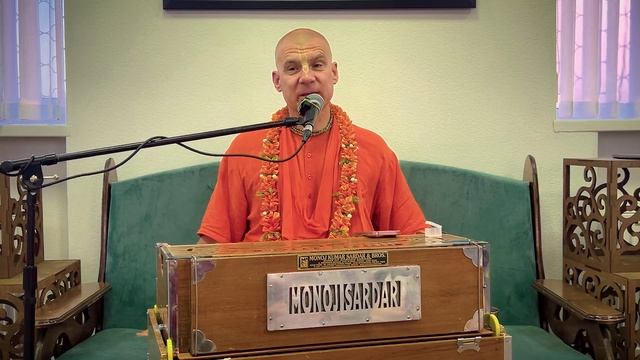 Как Шрила Прабхупада занимался косвенной проповедью?